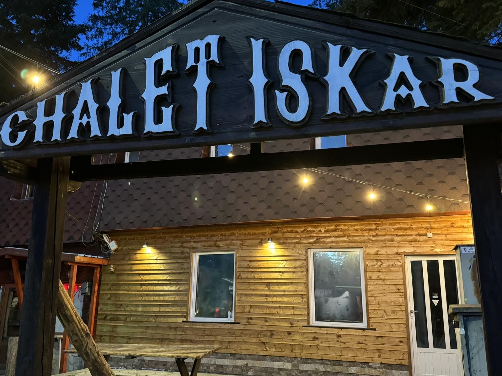 Book your unforgettable stay with us | Chalet Iskar